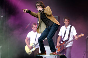 Top 10 Pulp Songs Everyone Should Know - ClassicRockHistory.com
