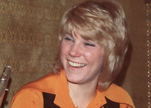 Top 10 Anne Murray Songs - ClassicRockHistory.com
