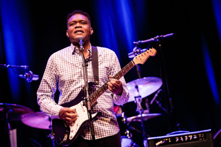 Top 10 Robert Cray Songs - ClassicRockHistory.com