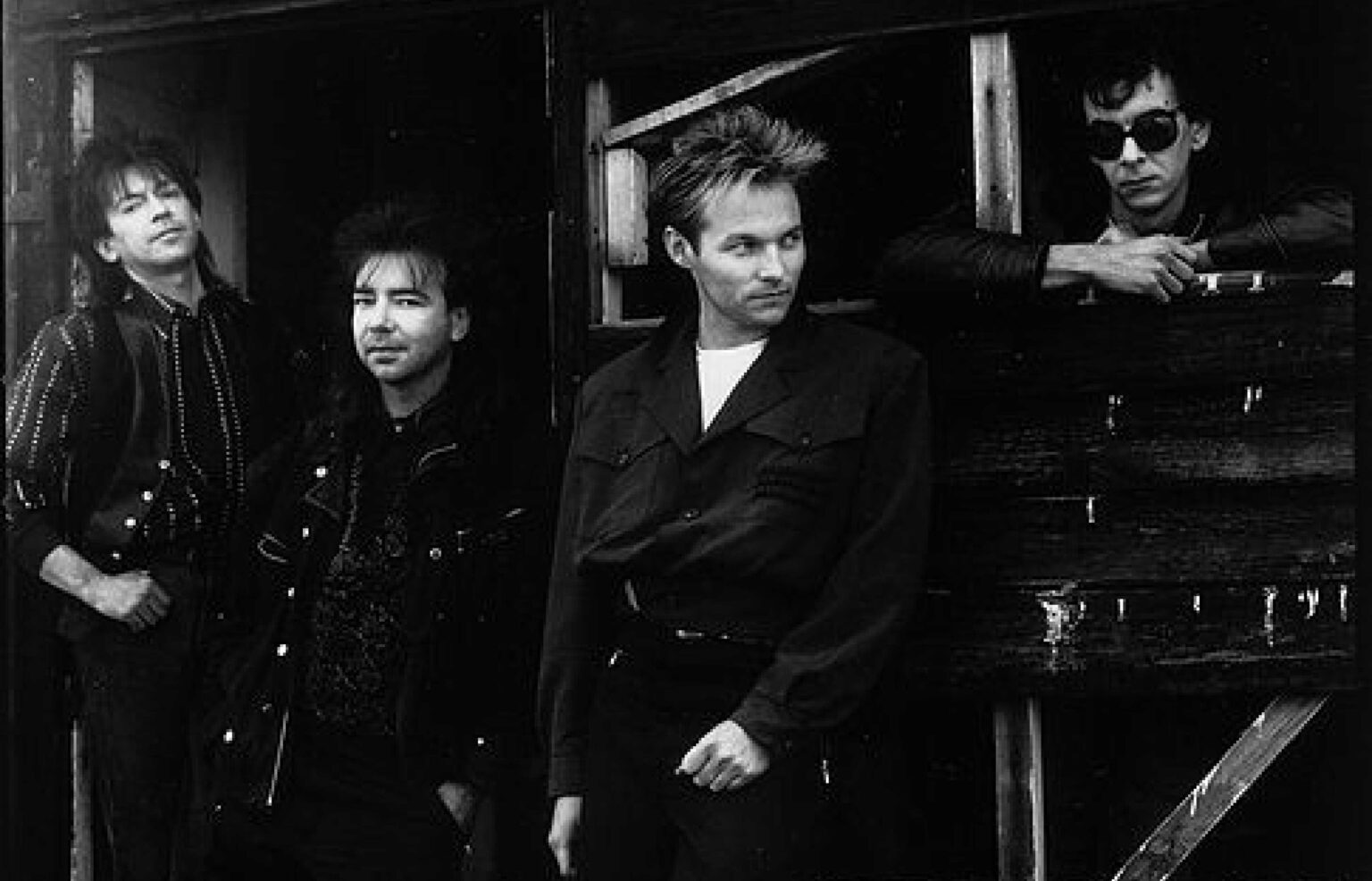 Top 10 Cutting Crew Songs - ClassicRockHistory.com
