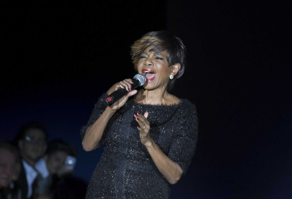 Top 10 Melba Moore Songs - ClassicRockHistory.com