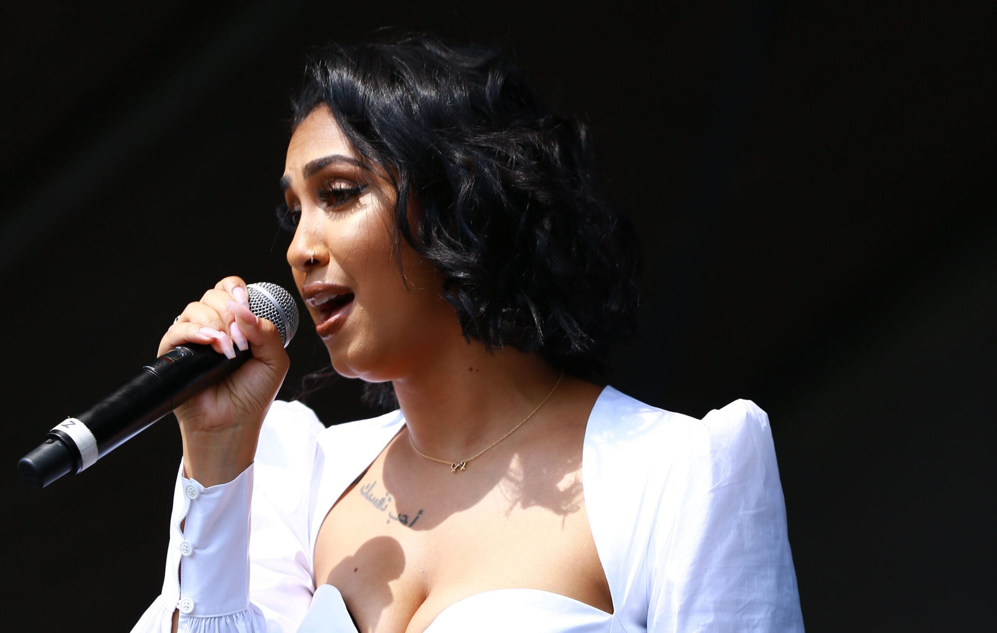 Top 10 Queen Naija Songs - ClassicRockHistory.com
