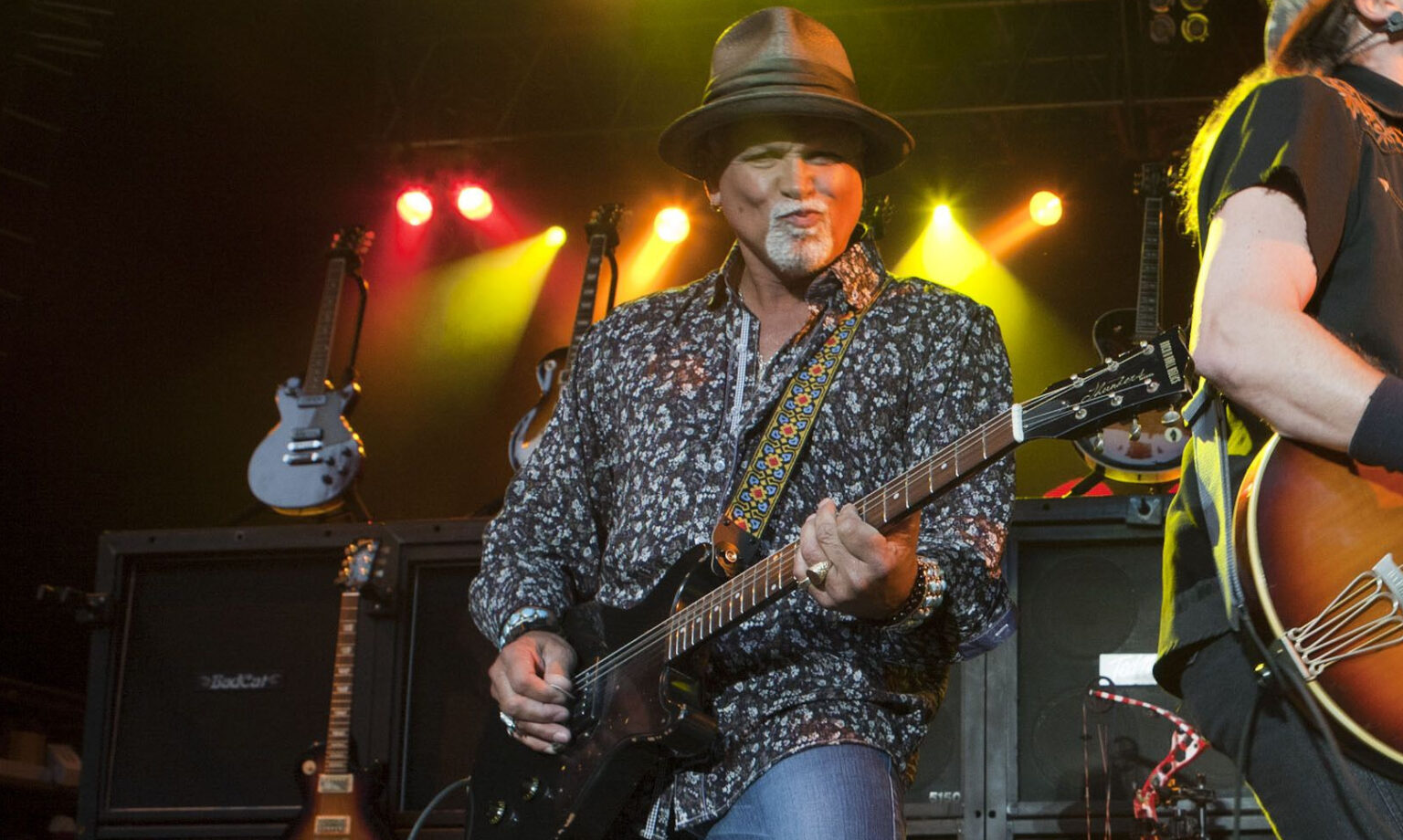 10 Essential Derek St. Holmes Classic Recordings - ClassicRockHistory.com