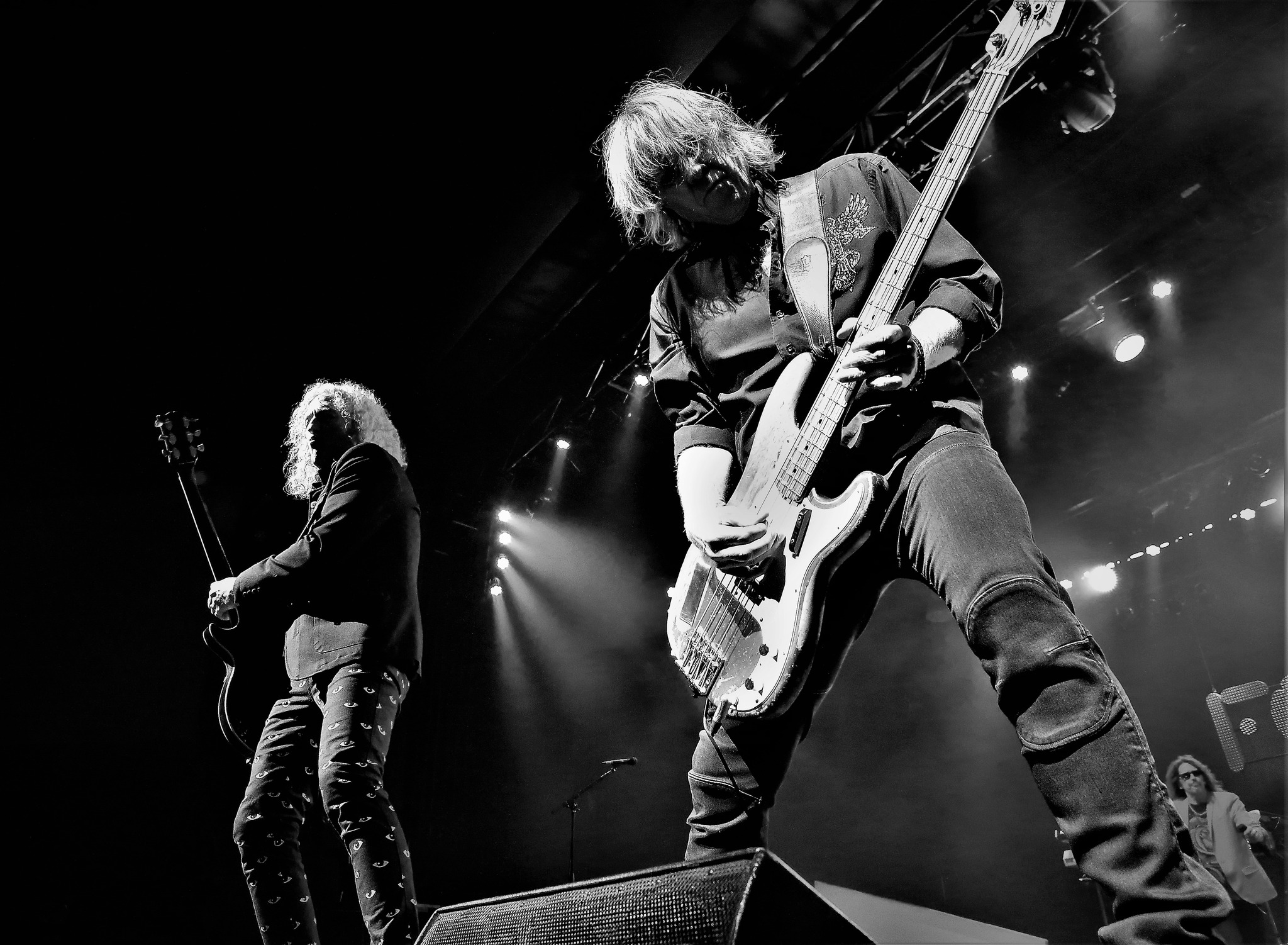 Jeff Pilson of Foreigner: The ClassicRockHistory.com Interview ...
