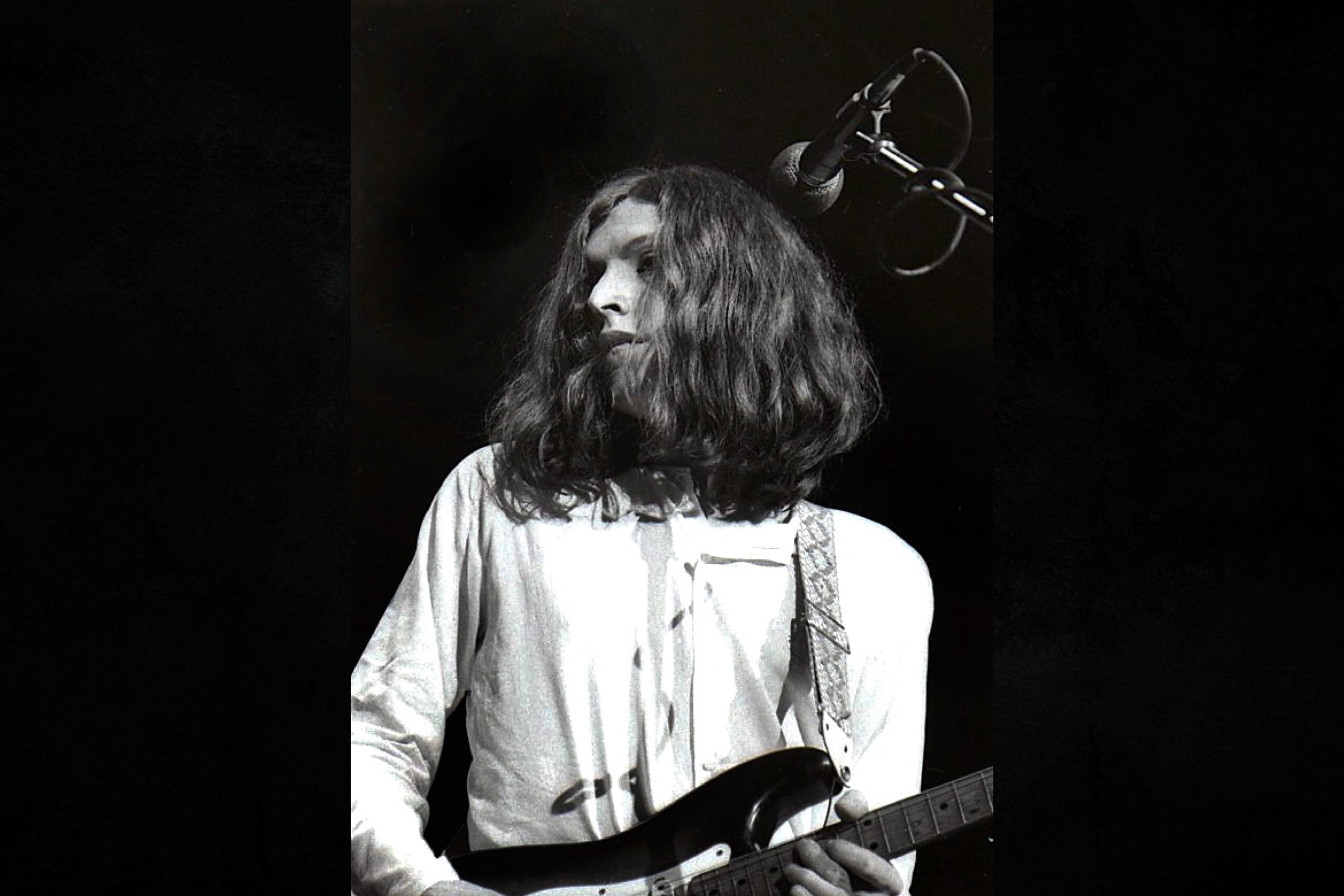 Complete List Of Traffic Band Members - ClassicRockHistory.com
