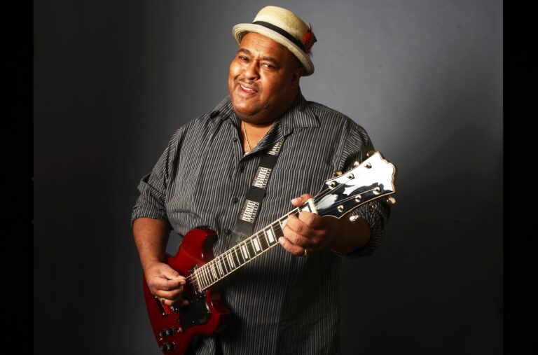 An Interview With Blues Guitar Legend Larry McCray - ClassicRockHistory.com