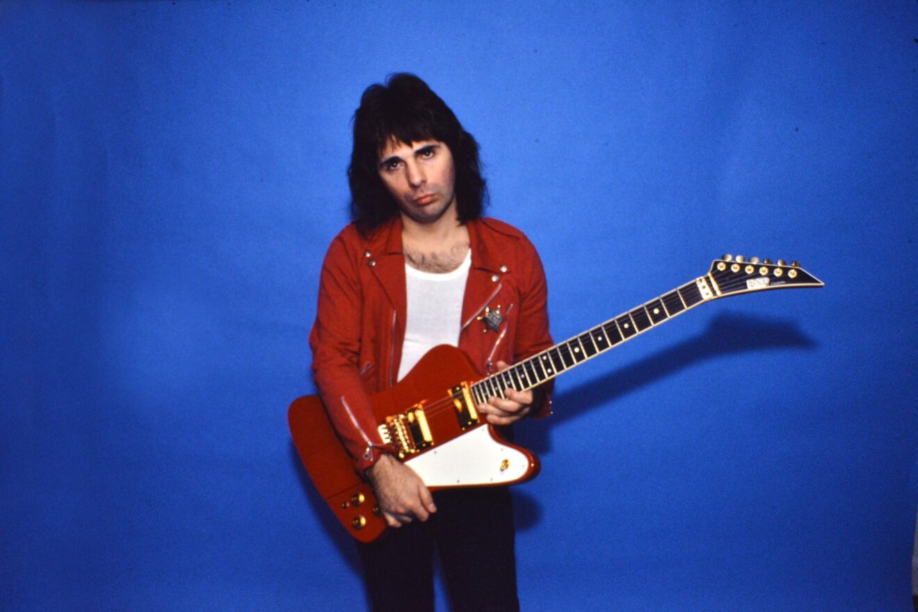 20 Best Looking Rock Stars Of All Time - ClassicRockHistory.com
