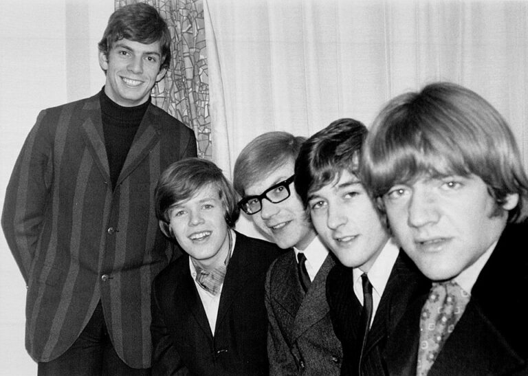 Herman's_Hermits_1967 - ClassicRockHistory.com