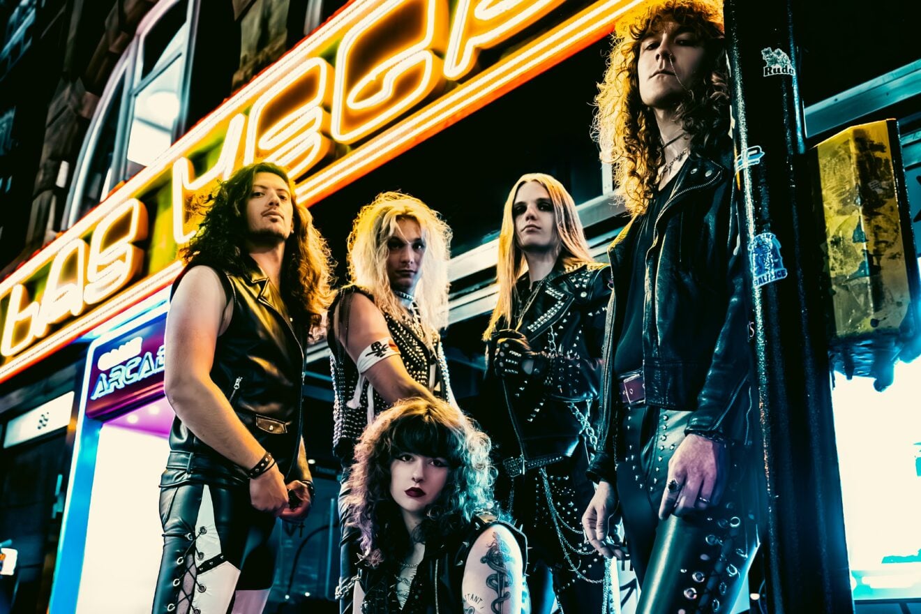 Top 10 Slash Songs - ClassicRockHistory.com